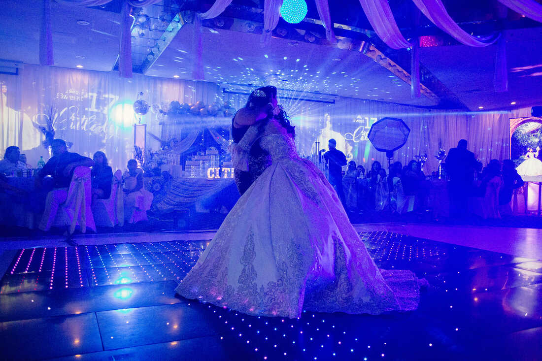 Quinceañera DJs – Denver's Best DJs